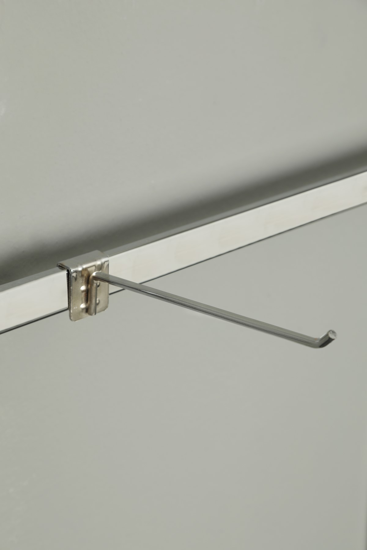 Hook with Label for Slatwall Panel – Rack Modern