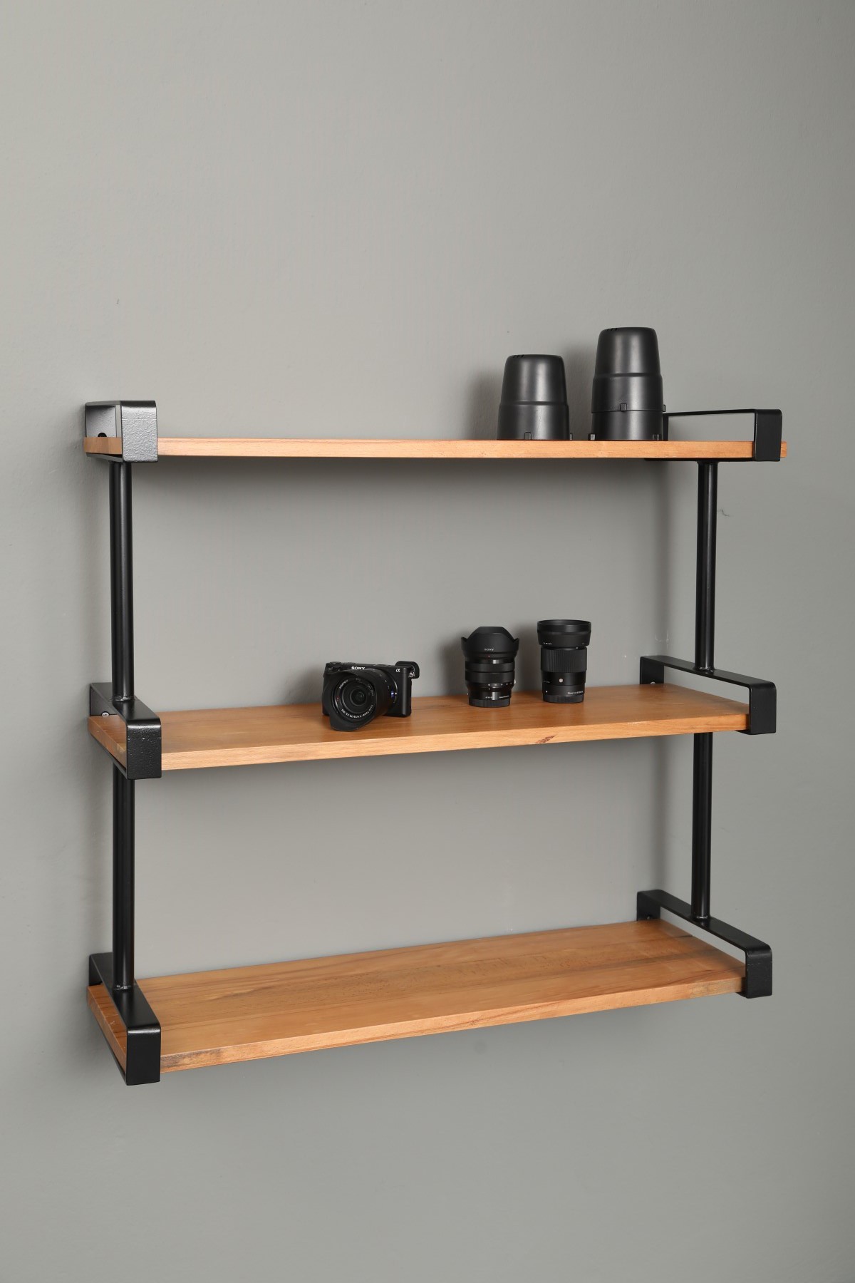 Natural Wood 2-Legged Shelf - Rack Modern
