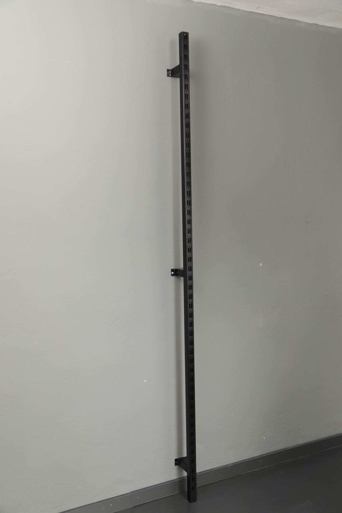 Black 40x40 Wall-Mounted Post - Rack Modern