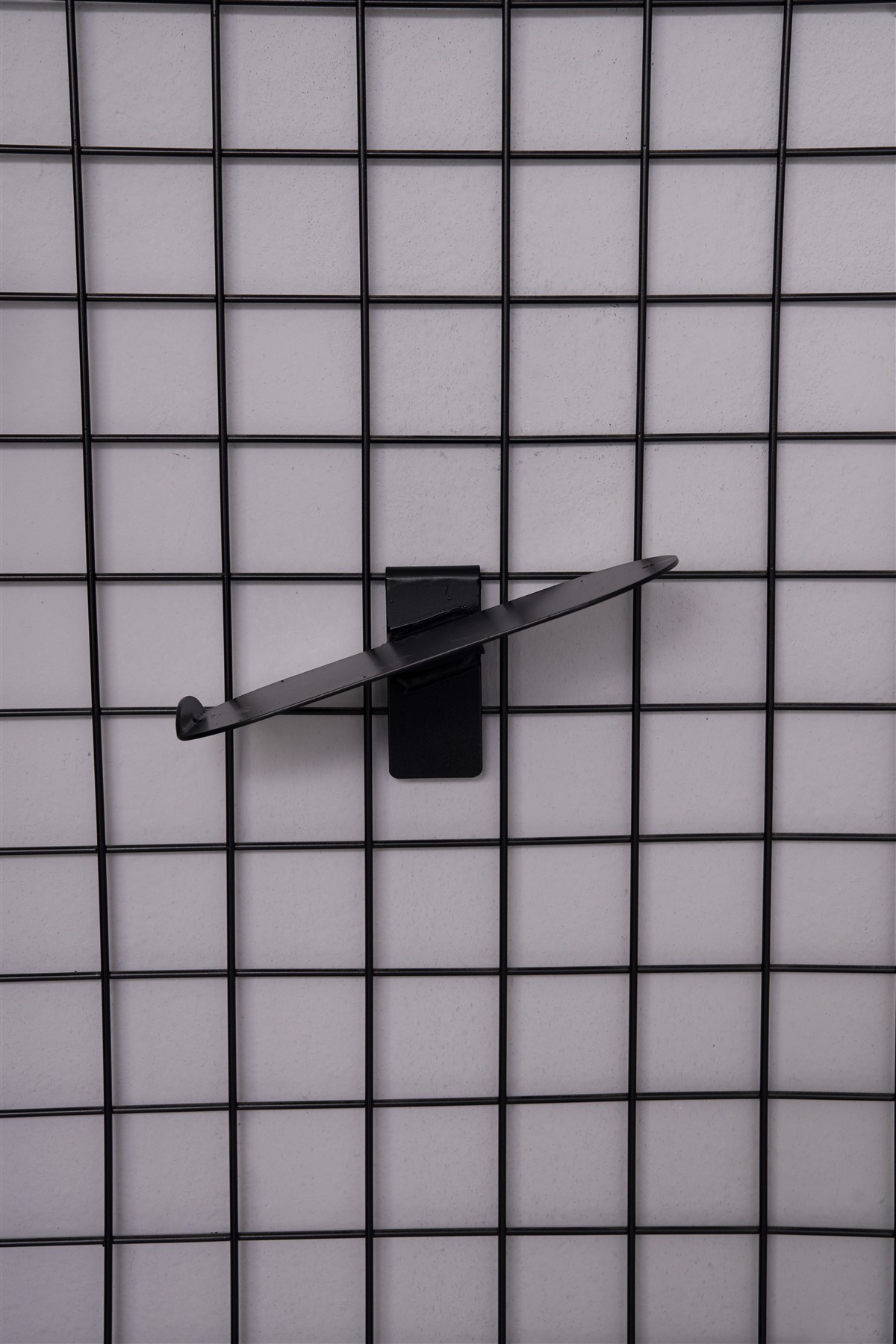 Slanted Shoe Display - Rack Modern